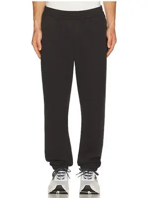 Beyond Yoga Luxefleece Jogger In Brown - Slate Brown