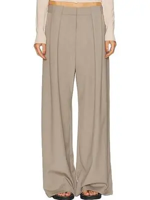 ST. AGNI Pleat Loop Pant - Mousse