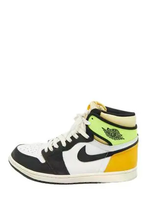 JORDAN Air 1 Retro High-top Sneakers - White