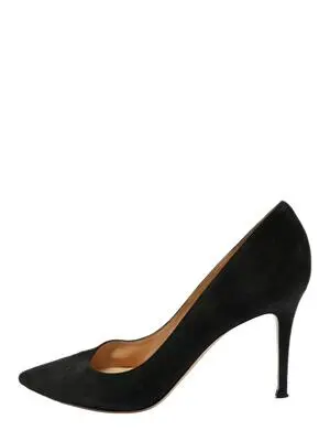 GIANVITO ROSSI Pointed-toe Pumps - Black