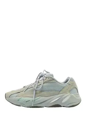 Yeezy Boost 700 V2 Sneakers - Blue
