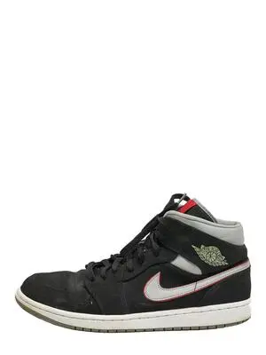JORDAN 1 Mid Top Sneakers - Black
