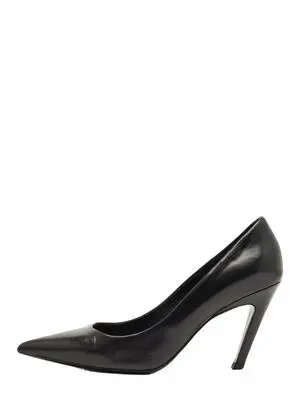Balenciaga Pointed Leather Pumps - Black