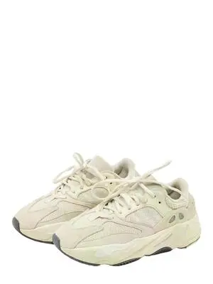 Yeezy Boost 700 Mesh Sneakers - Neutrals