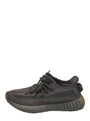 Yeezy Boost 350 V2 Cinder Sneakers - Black