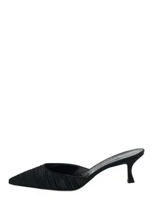 Manolo Blahnik Carolynemu Pleated Mules - Black
