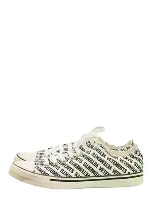 Vetements Logo-print Lace-up Sneakers - White