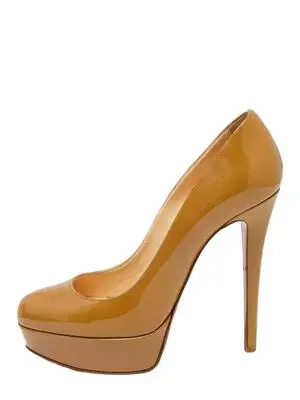 CHRISTIAN LOUBOUTIN Platform Pointed-toe Pumps - Neutrals