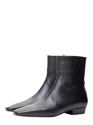 POCHE PARIS Square-toe Boots - Black