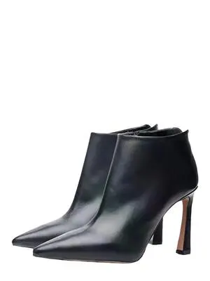 POCHE PARIS Pointed-toe Ankle Boots - Black