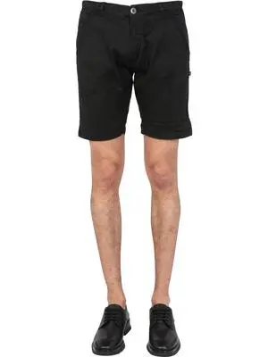 Alpha Industries Bermuda Shorts With Logo - Black