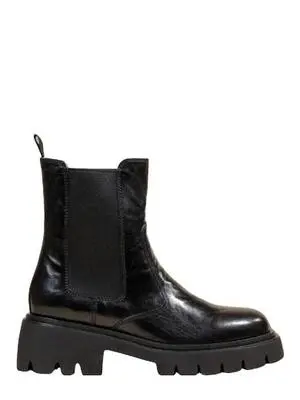 MI/MAI Arne Chunky Sole Chelsea Boots - Black