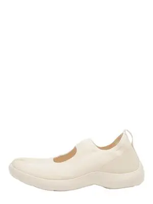 TABI FOOTWEAR Tabi Flat Sneaker