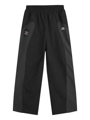 UMBRO BY SLAM JAM Rose Crest Track Pants - Black Dark Gray