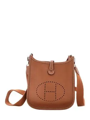 Hermès Evelyne Bag Gen III Clemence TPM Gold