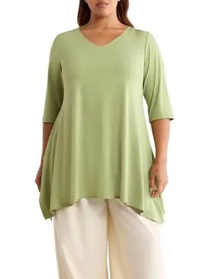 Vikki Vi Handkerchief Hem Tunic Top - Pistachio