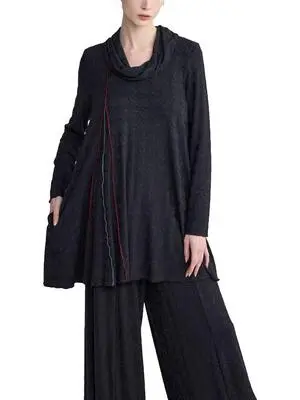 LUUKAA Sylra Pleated Tunic - Coalblack Red