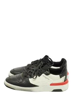 GIVENCHY Runner Leather Sneakers