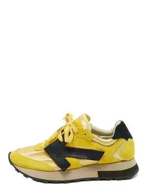 Off-White Runner Suede Sneakers - Yellow