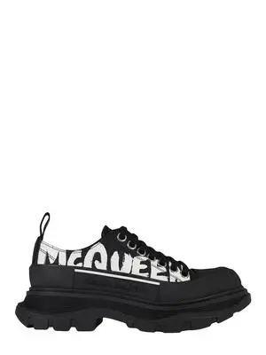 Alexander McQueen Tread Slick Low Top Sneakers - Black