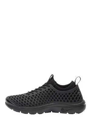 Nike Rejuven8 Run Og Qs Sneaker - Black/sail