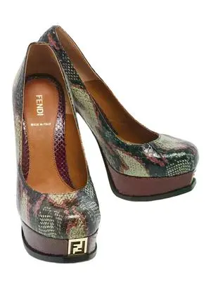 Fendi Leather Platform Pumps - Black