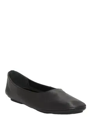 Vince Camuto Catisha Ballet Flat - Black