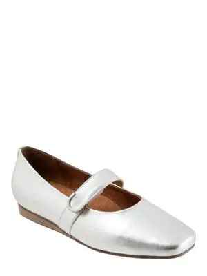 Softwalk Valdivia Mary Jane Flat - Silver
