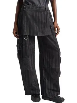 Collina Strada Lawn Plaid Skirt Overlay Cargo Pants - Black Wavy Flower Stripe