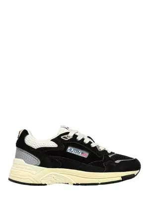 AUTRY Hyperway Panelled Sneakers - Black