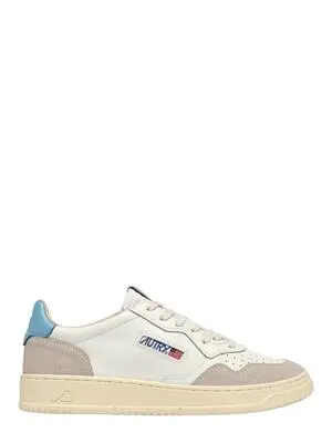 AUTRY Medialist Low Leather Sneakers - Sky Blue