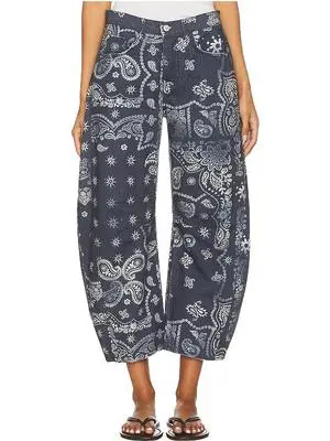 Free People We The Free Good Luck Printed Barrel Jean - Navy Bandana