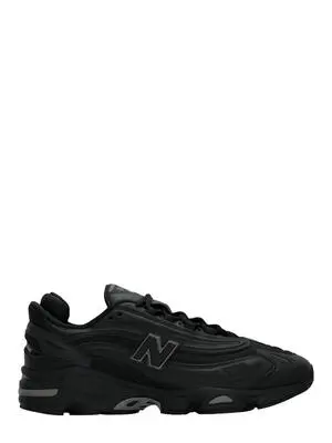 NEW BALANCE 1000 Sneakers - Black