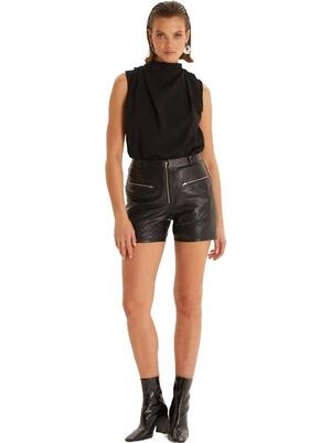 FURNIQ UK Leather Fashion Short