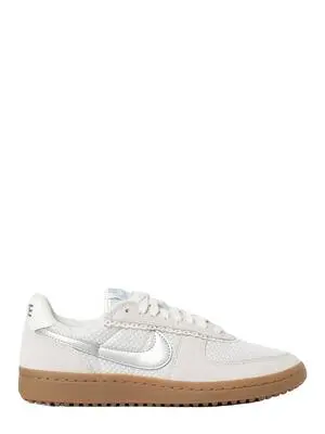 Nike Low Top Sneakers - Silver