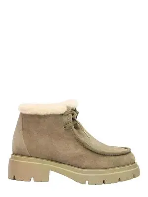 STUART WEITZMAN Hudson Shearling Boots - Neutrals