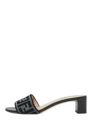 Fendi Ff-motif Block-heel Sandals - Black