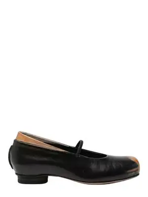 DOYS Square-toe Leather Pumps - Black