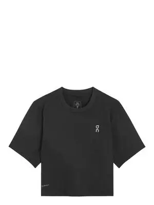 On Cropped T-shirt - Black