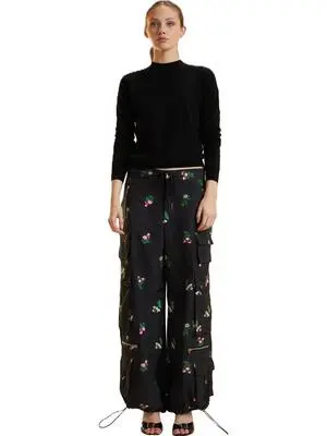 Cynthia Rowley Printed Cargo Pants - Black Floral