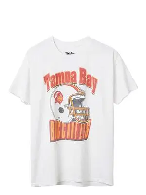 Junk Food Clothing Nfl Tampa Bay Buccaneers Throwback Helmet Tee - White