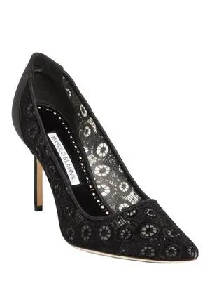 Manolo Blahnik Bb Lace Pointed-toe Pump - Black