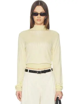 FRAME Crop Fitted Turtleneck - Butter