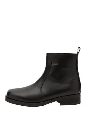 Studio Nicholson Square Leather Boot - Black