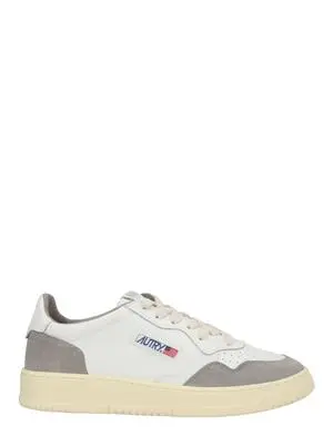 AUTRY Medalist Low Top Sneaker - White