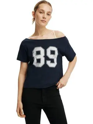 COTTON ON The Sporty Off Shoulder Graphic Tee - 89  Total Eclipse