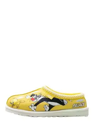 UGG X Palace Looney Tunes Cartoon-print Tasman Slippers - Yellow