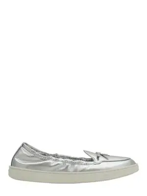 FERRAGAMO Flexible Loafer With Bow Detailing - Silver
