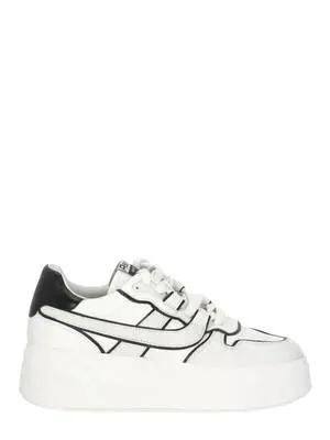 Ash Round-toe Leather Sneakers - White