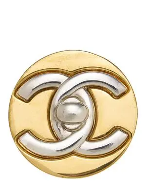 Chanel Cc' Turnlock Circle Pin - Silver
